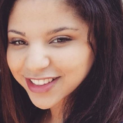 Jessica Alger's Instagram, Twitter & Facebook on IDCrawl